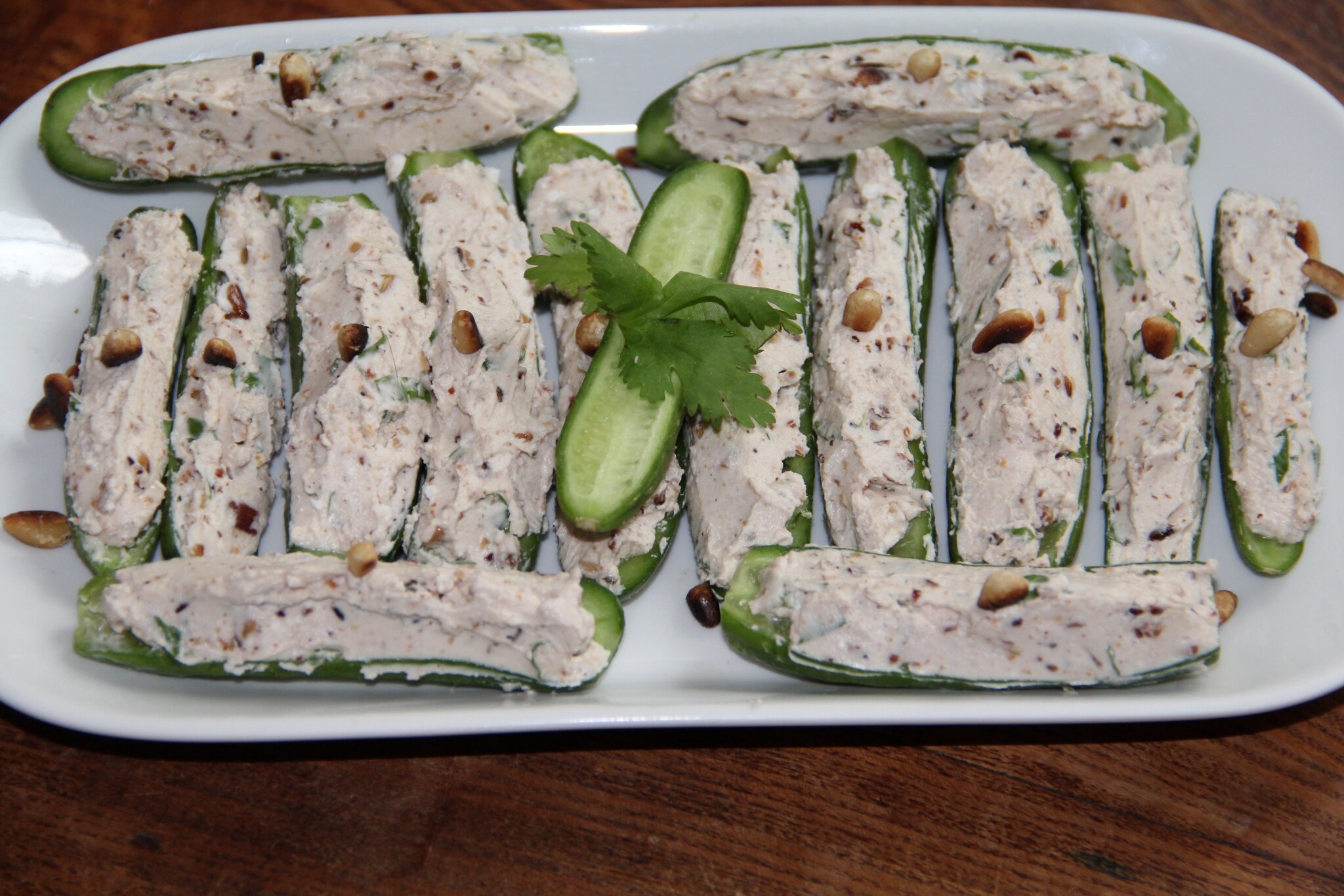 Recette mini-concombres farcis au chèvre frais et coriandre - Spécial ...