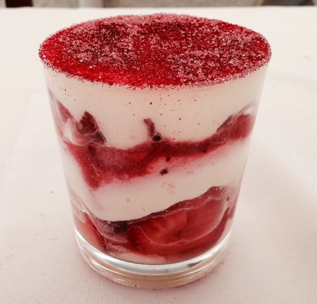 Tiramisu aux fruits rouges revisité - Spécial Gastronomie