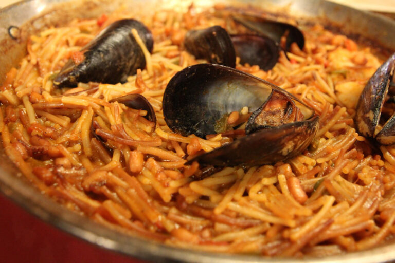 Fideuà Traditionnelle Espagnole - Spécial Gastronomie